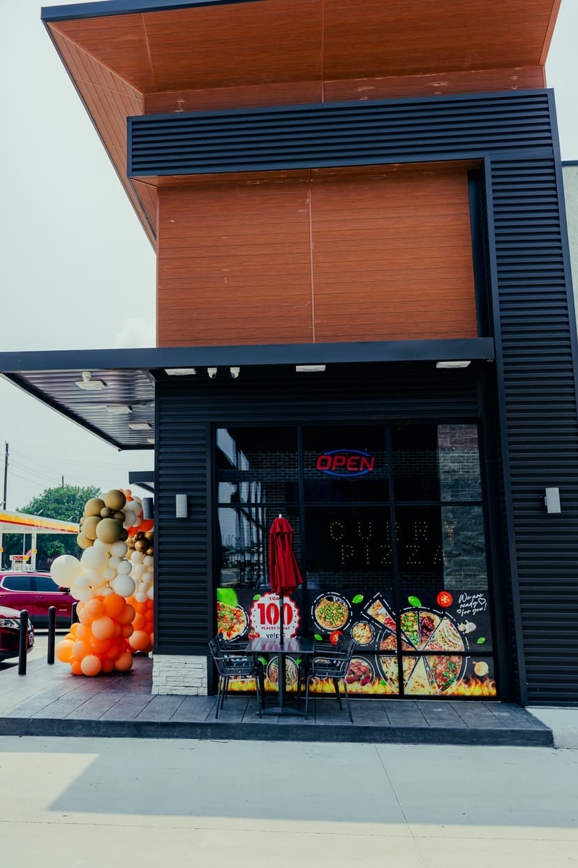 Locations - The Curry Pizza Company